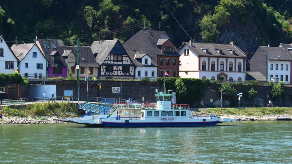 Schifffahrt | Rhein-Nahe Touristik